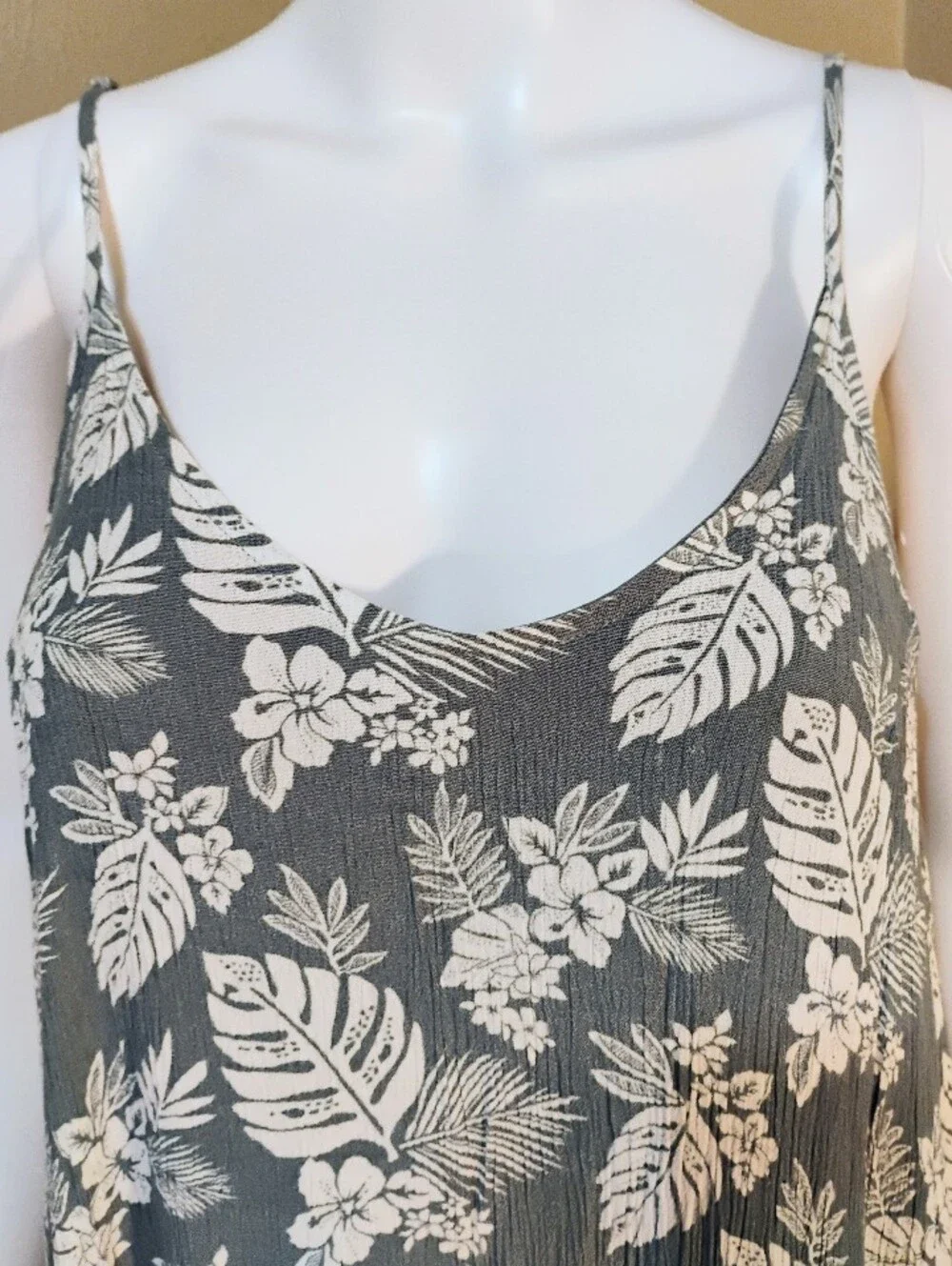 entro | Dresses | Entro Tropical Print Maxi Dress | Poshmark